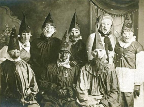 10 Maneras que tienen las Sectas para Atraer Gente