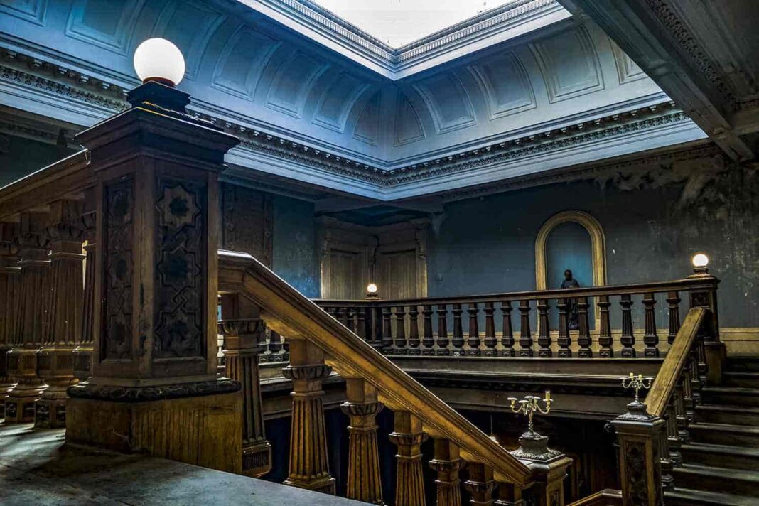 Misterio de Loftus Hall - La Casa más Embrujada de Irlanda