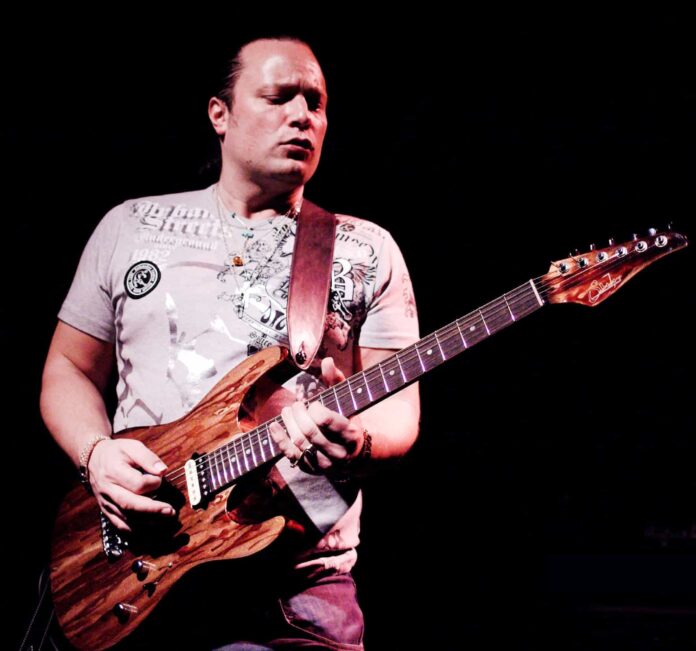 Una Bella Pieza Musical dedicada a Allan Holdsworth